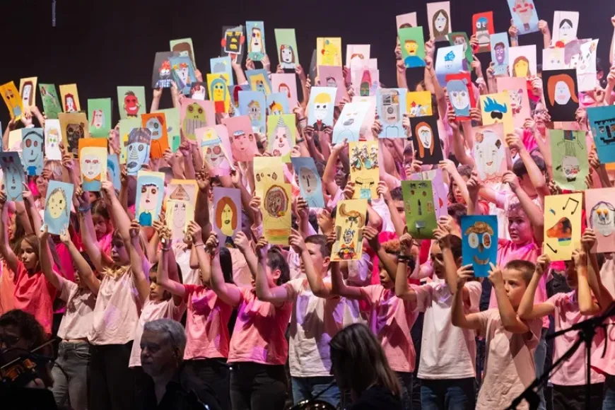 Comença la venda d'entrades sense codis per la Cantània 2026 | Teatre ...